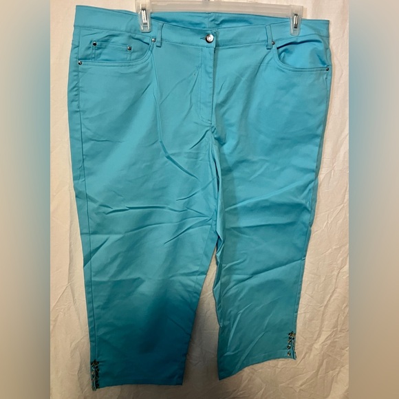 Ruby Rd. | Pants & Jumpsuits | Size 2w Ruby Rd Woman Capri Pants Blue ...